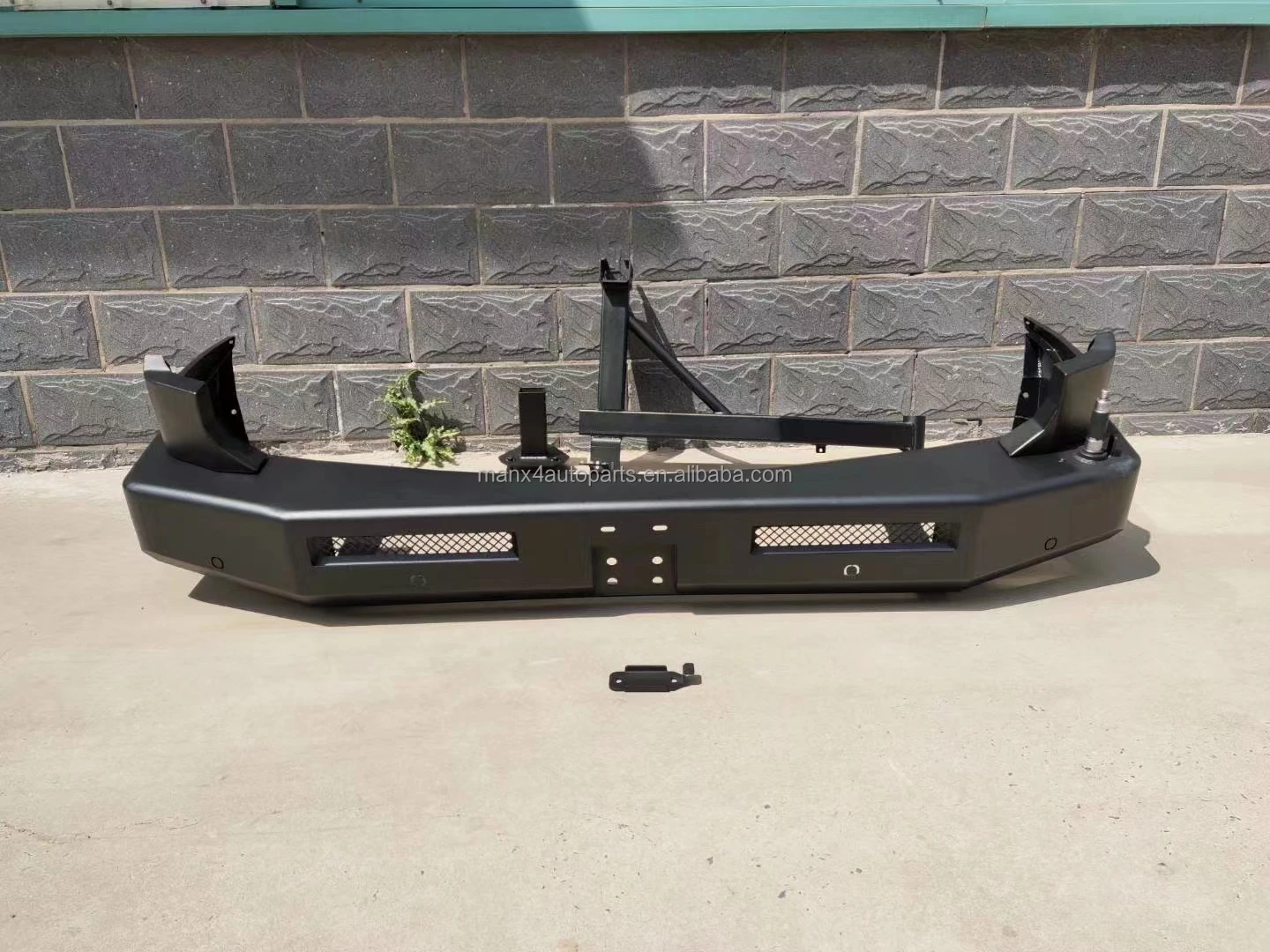 Manx4 Steel 4x4 Rear Bumper for Nissan Patrol Y62 Armada
