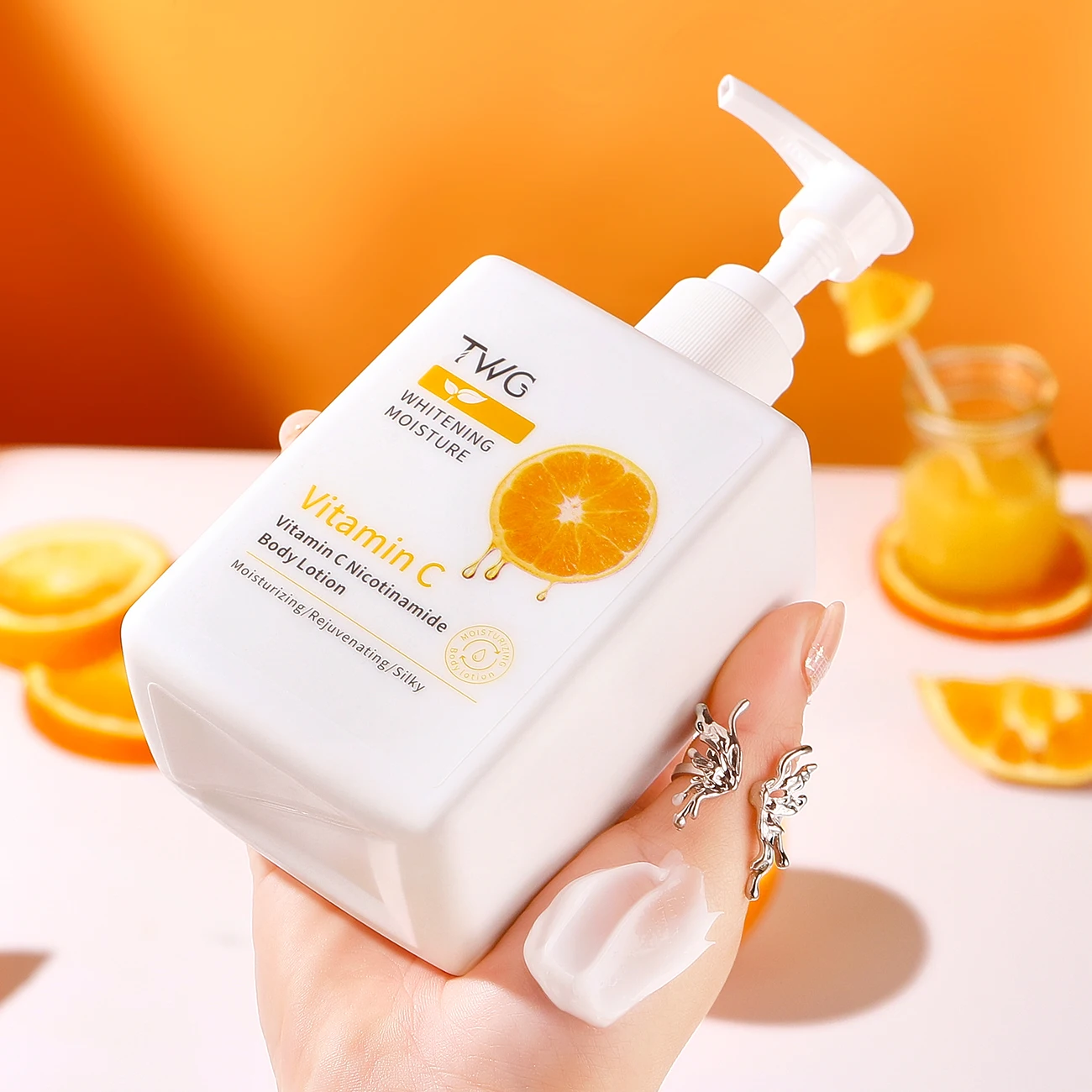 TWG Vitamin C Whitening Body Lotion - Nourishing & Vegan