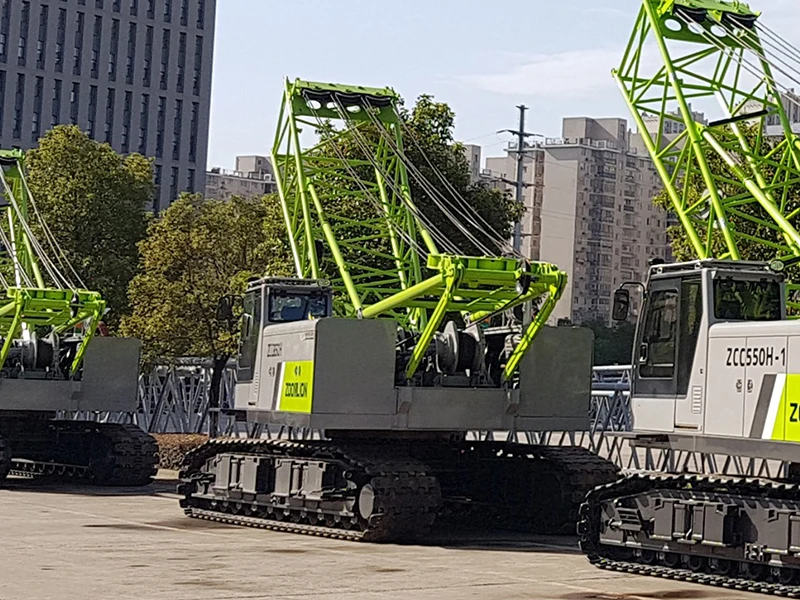 Zoomlion Crawler Crane 60 Tons ZCC600V - Reliable Lifting Power
