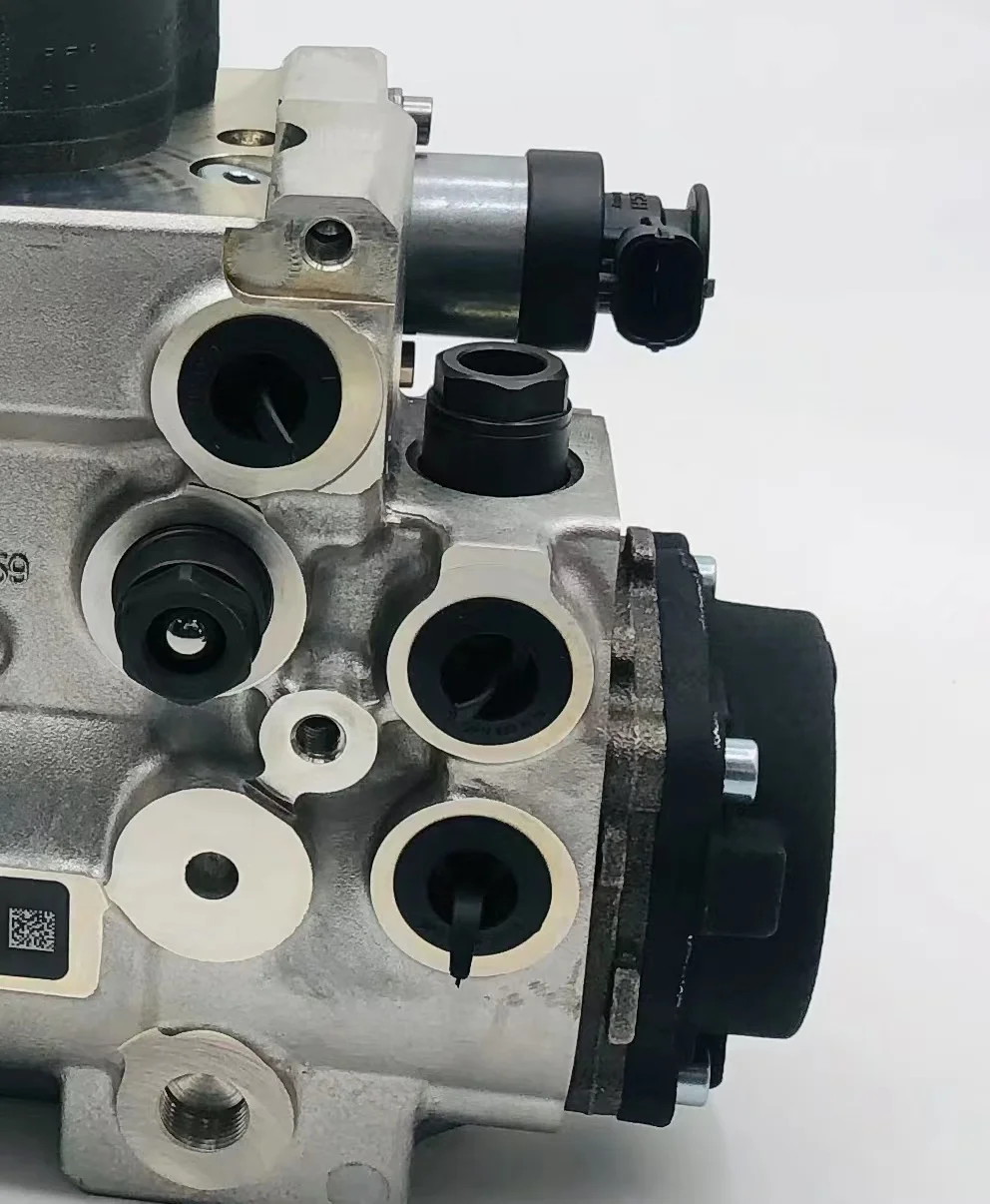 Genuine Engine Spare Parts Auto Electric Fuel Injection Pump 0445020126 ...