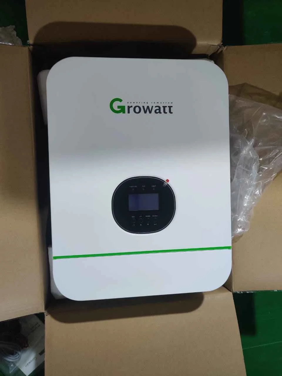 Growatt off Grid Solar Inverters - Efficient Power Solutions