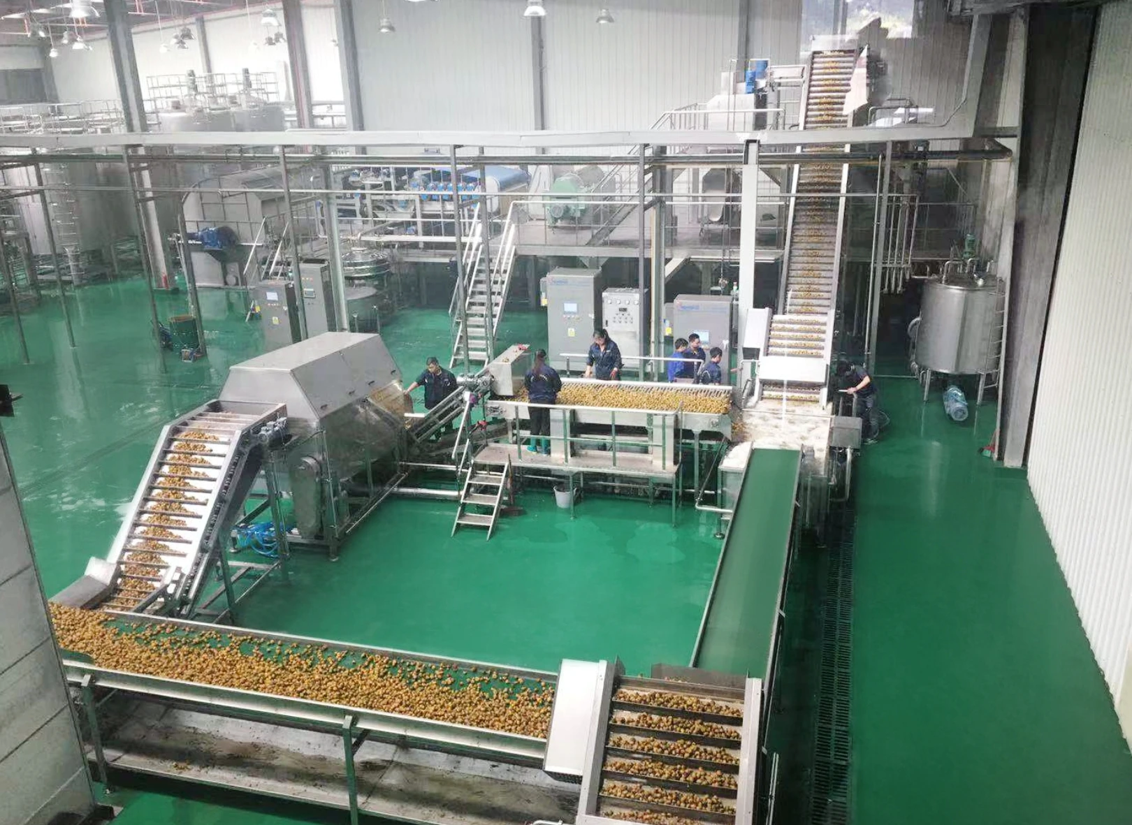 Fruit Elevator - Efficient Lifting Solutions for Fruits