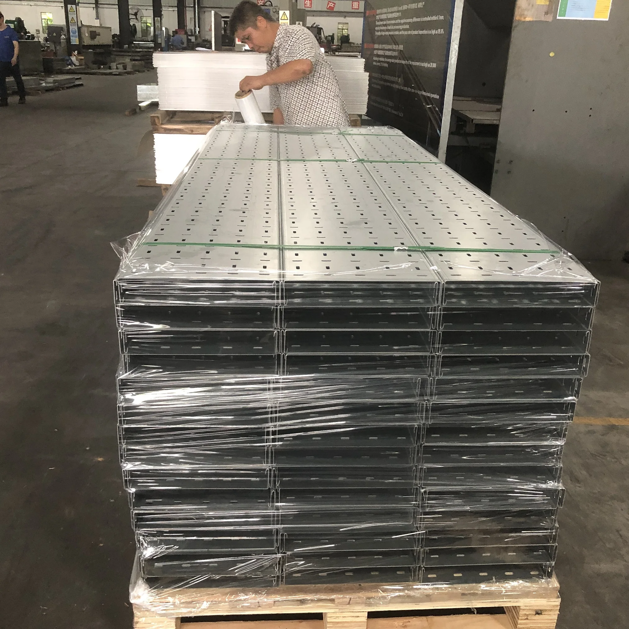 Outdoor Stainless Steel Cable Tray System Hot Dipped Galvanized ...