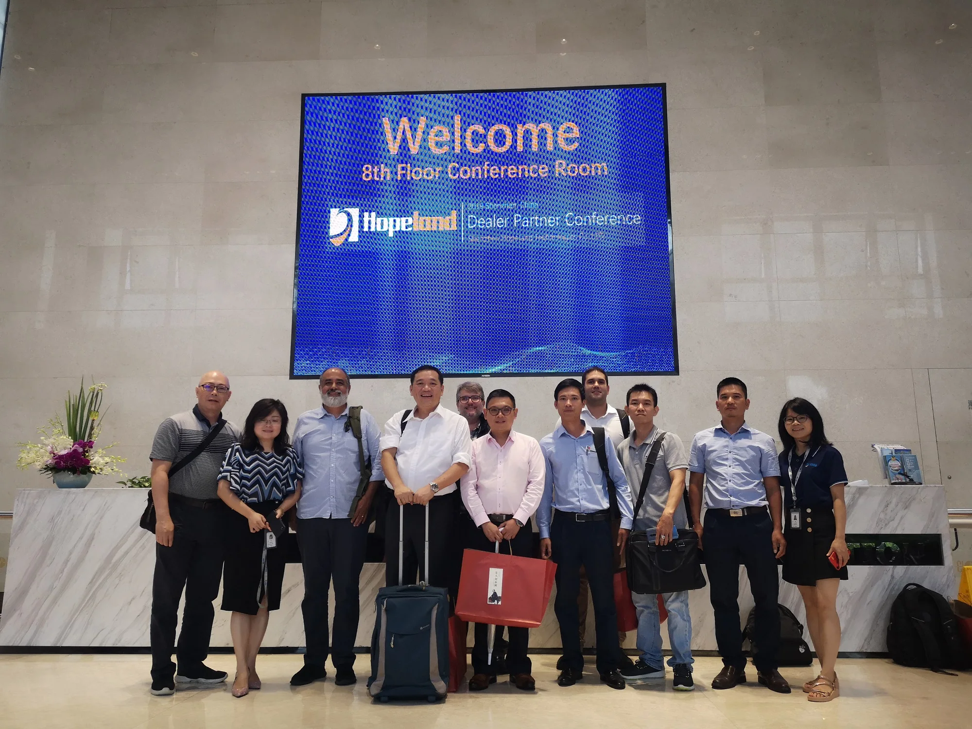 Hopeland New Arrival Multi-tag Uhf Rfid Gate Door Access Control System ...