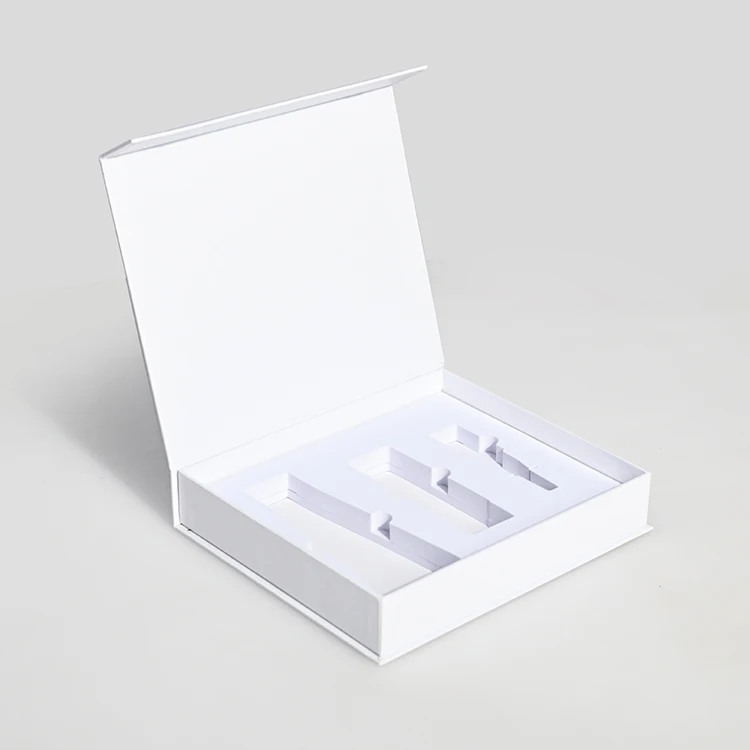Custom White Luxury Cardboard Skin Care Cosmetics Makeup Magnetic Paper ...