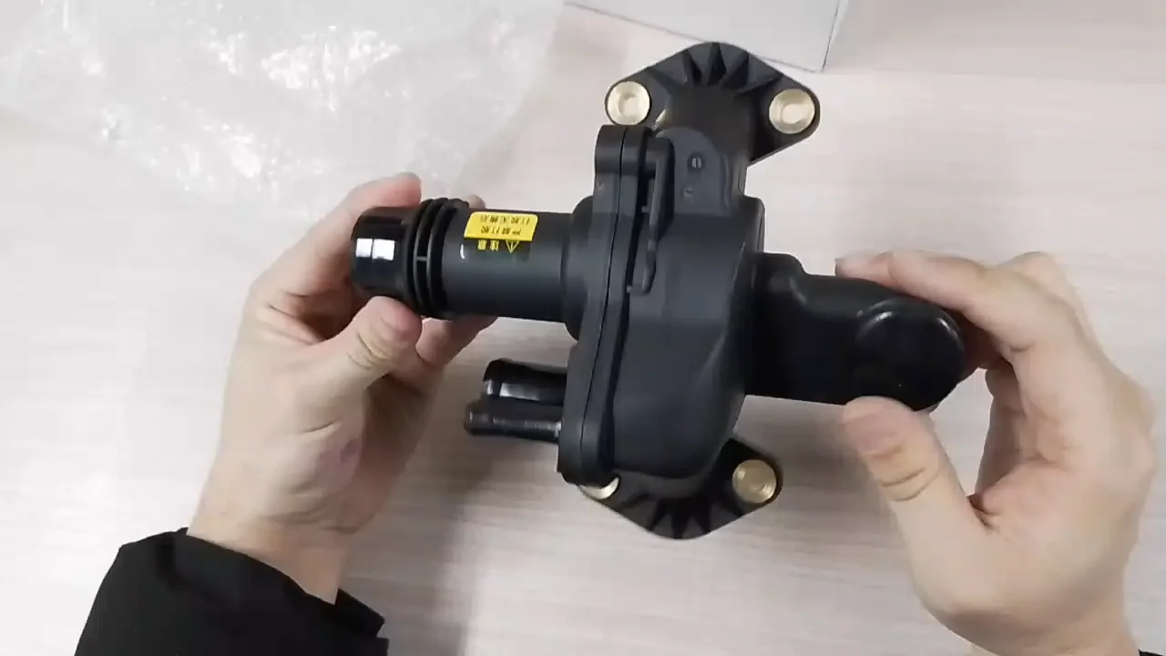 High Quality Car Engine Thermostat Housing For Range Rover(l405 ...