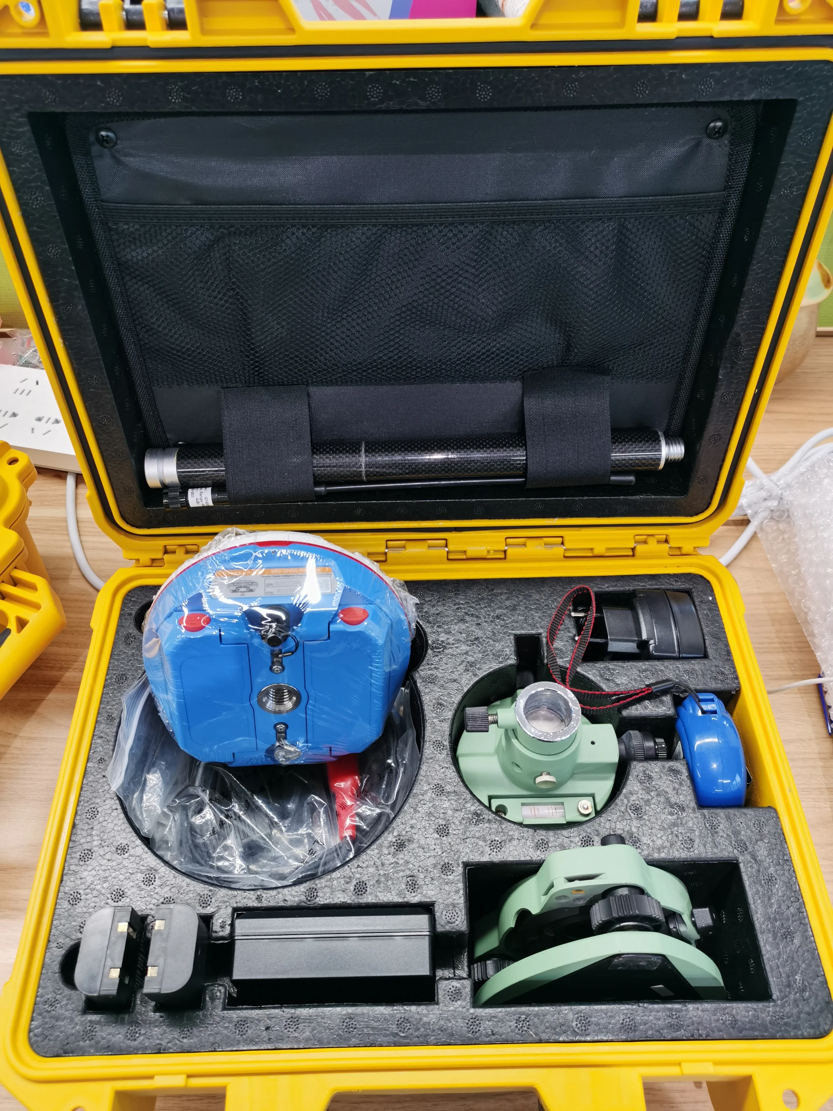 Superior Quality Surveying Instrument Survey Equipment Gnss Rtk Gps ...