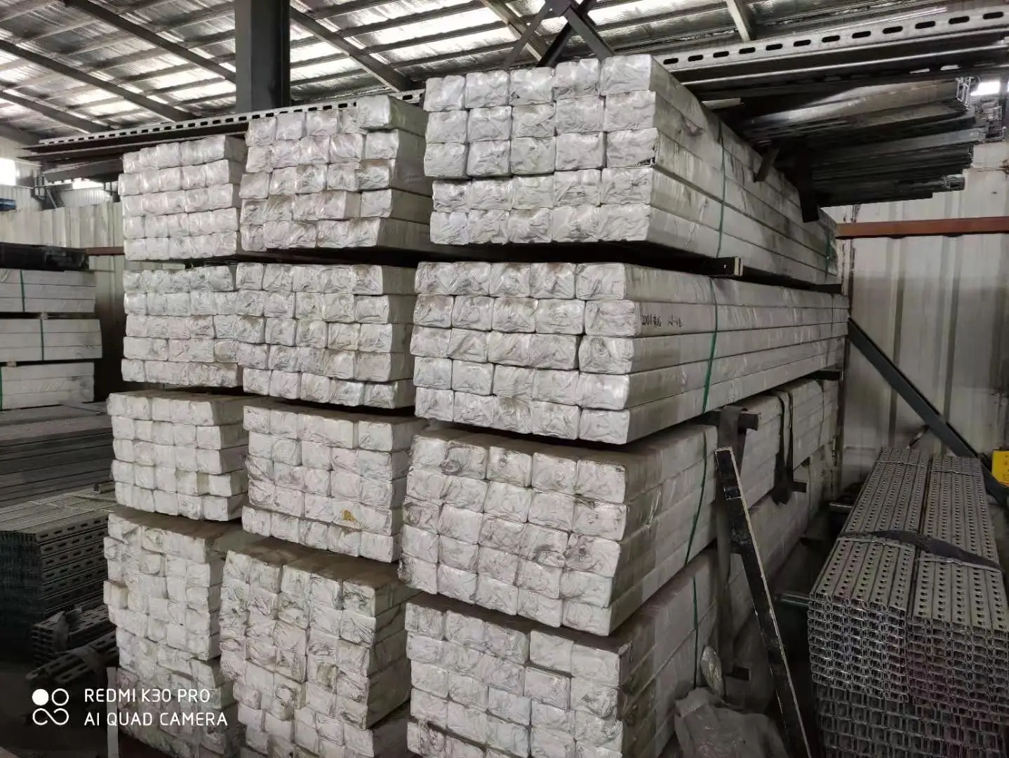 Hdg Strut Channel Galvanized Plain Unistrut P1000 - Buy Hot Dip ...