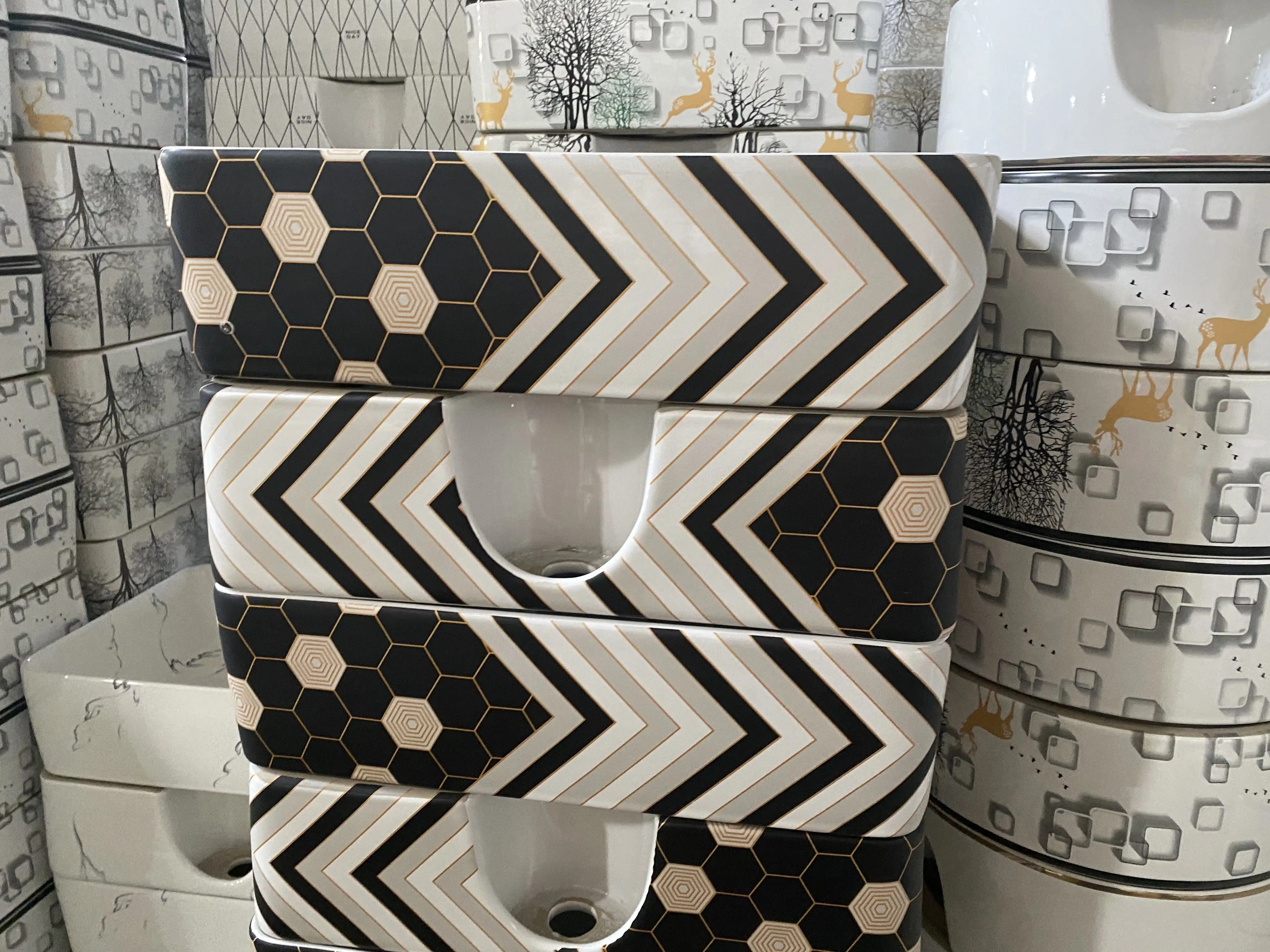 Custom Print Golden Decals - Elegant Home Decor Solutions