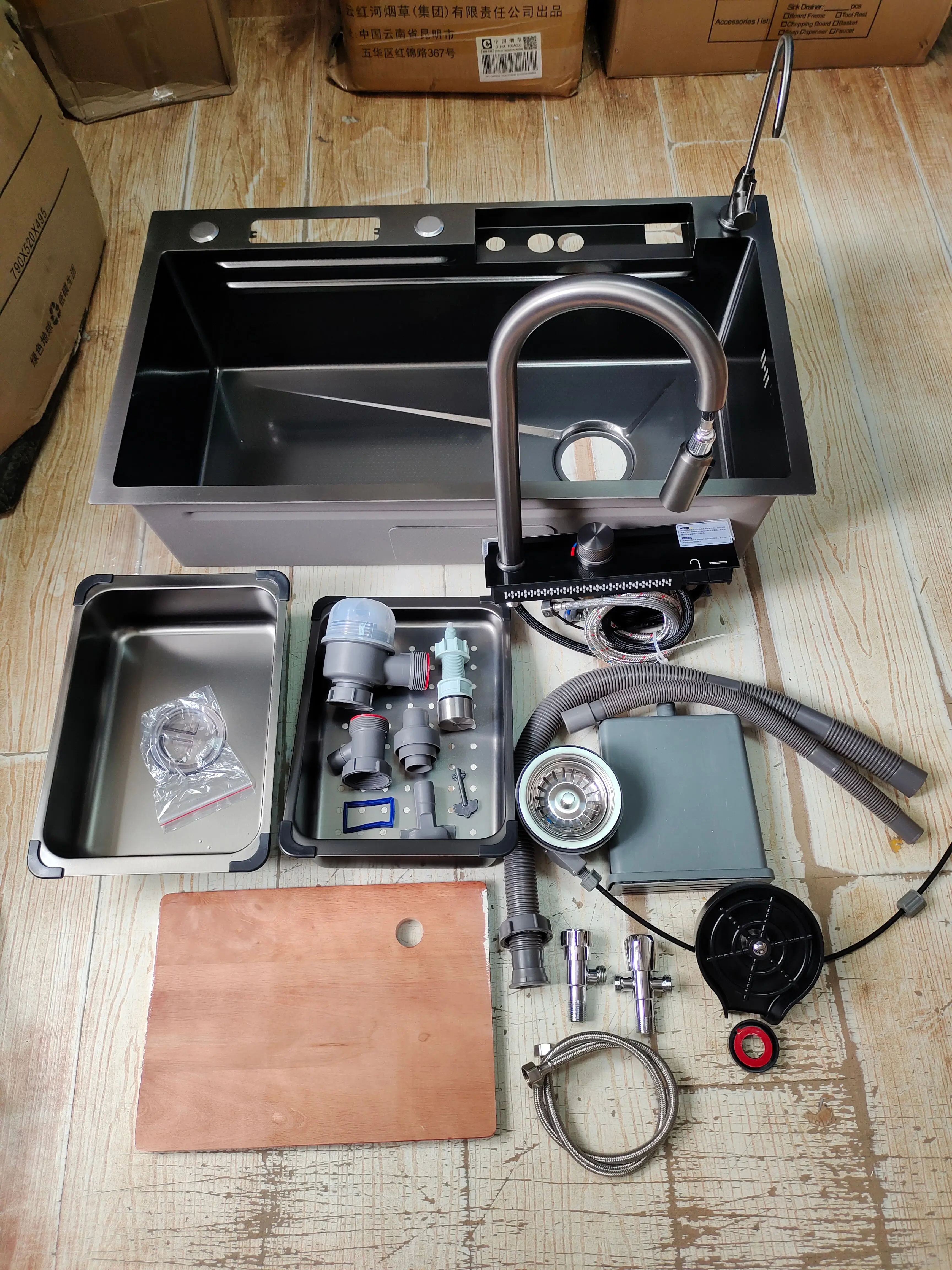 Fregaderos De Cocina 304 SUS Anti-scratch Material with Waterfall Tap ...