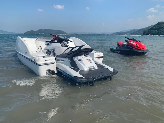 Combined Boat for 6 Passengers - Ideal for Motorboats & Jet Skis