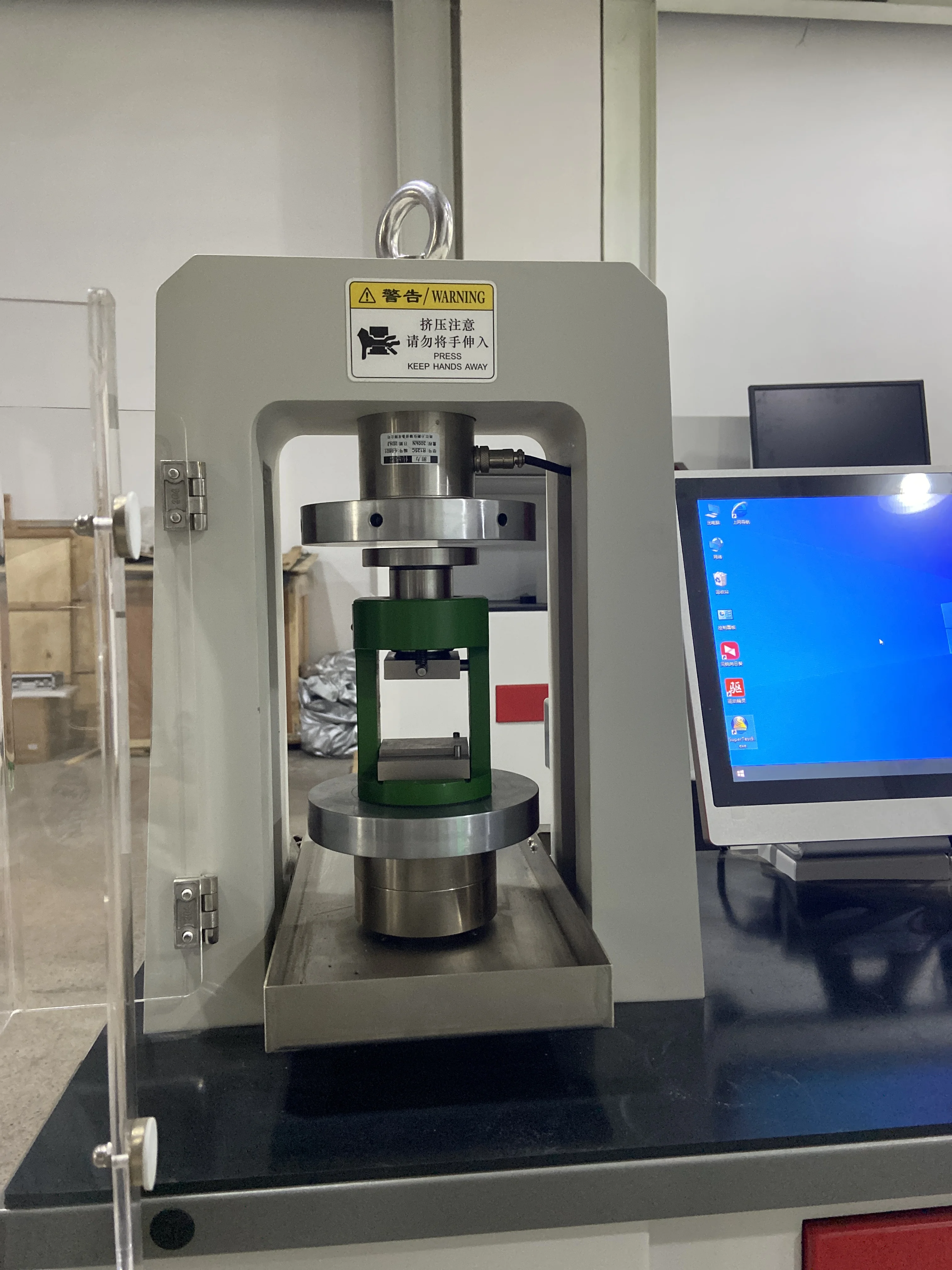 Utm 200Ton 2000Kn Hydraulic Universal Testing Machine Material Tension ...