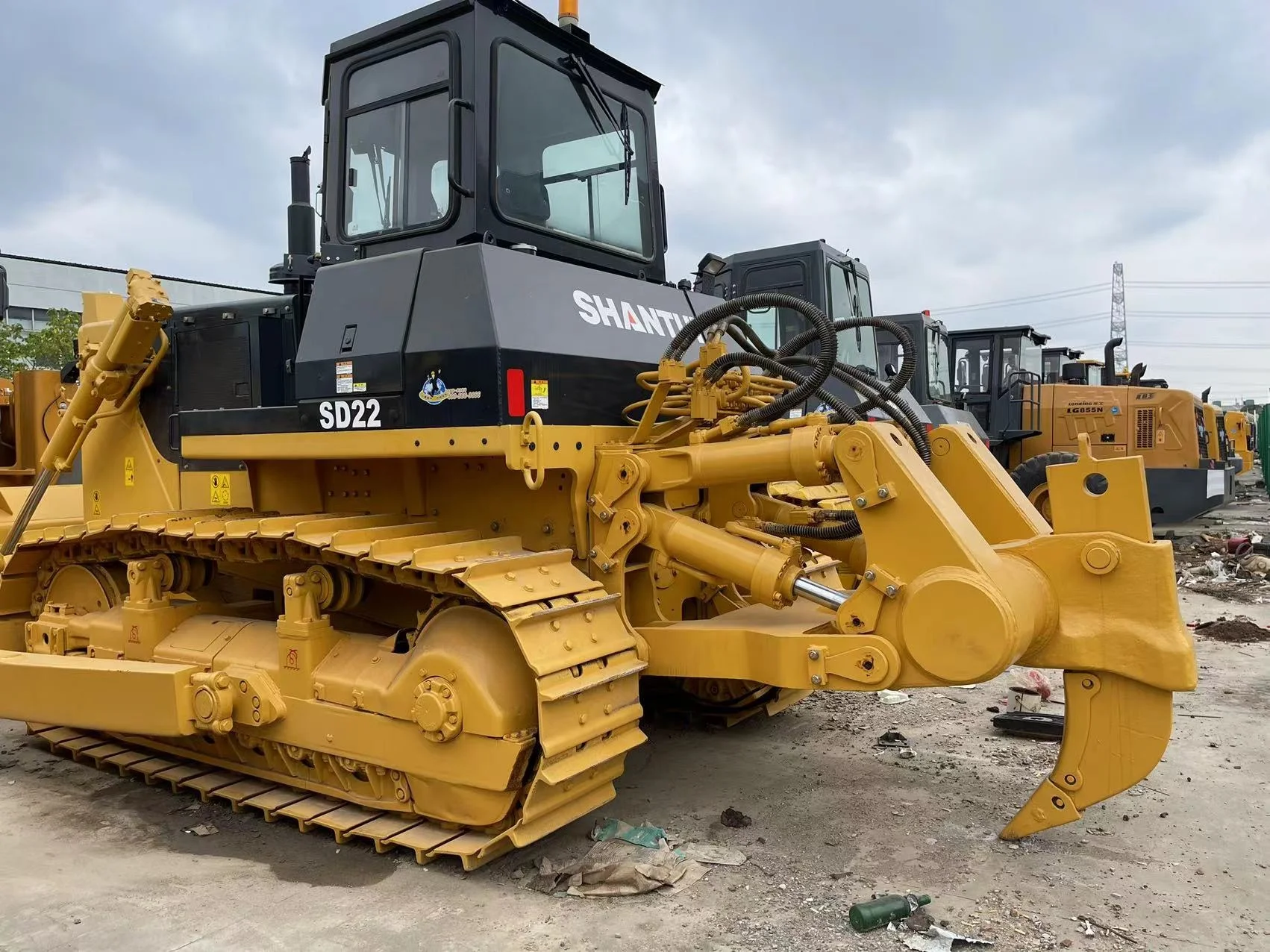 EPA Engine Loaders CAT 966H & 950GC - 18 Tons Japanese Origin