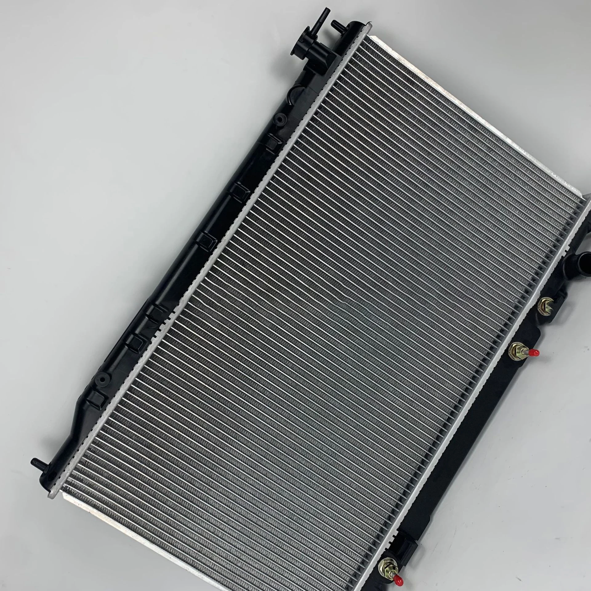 Auto Spare Parts Water Cooling System Radiator Copper Aluminum Car ...