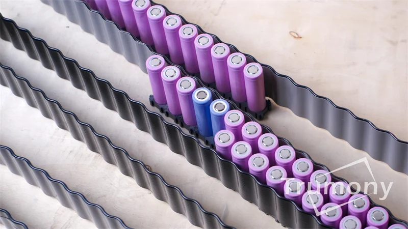 4680 Cylindrical Battery Cooling - Efficient Aluminum Tubes