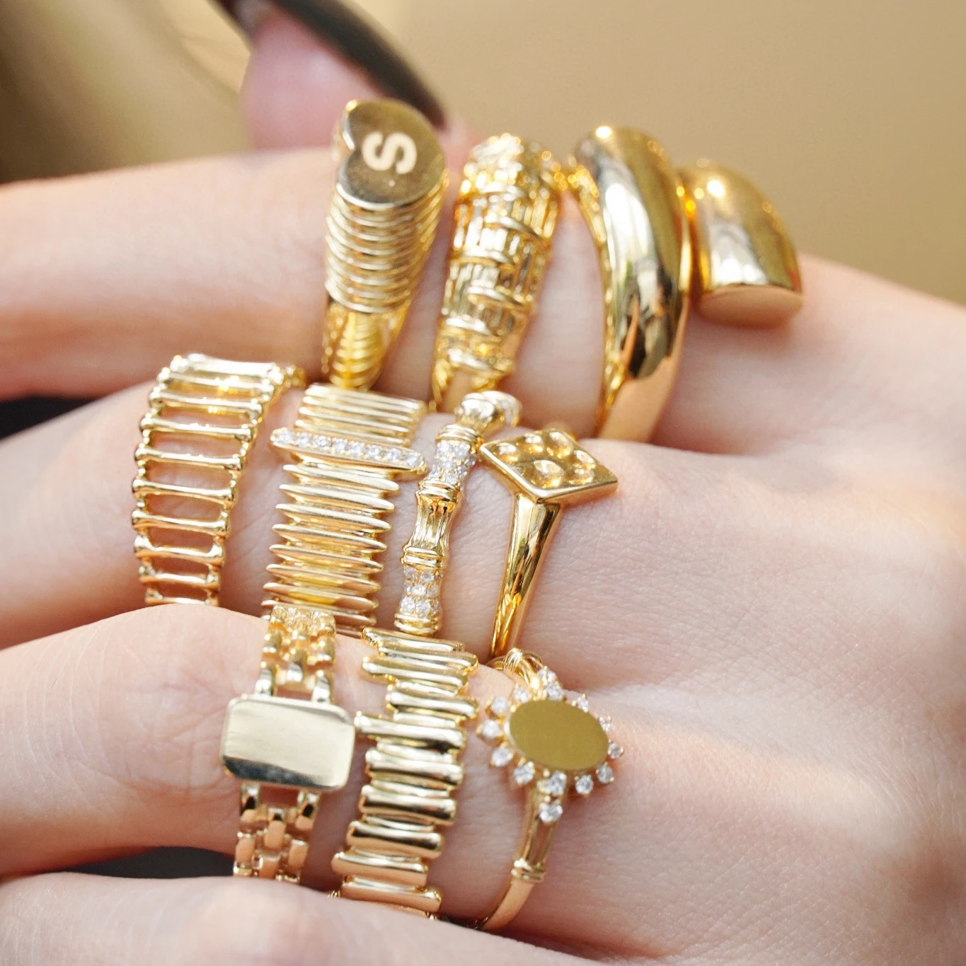 Customizable 18K Gold Rings for Women Classic Fashion Jewelry for ...