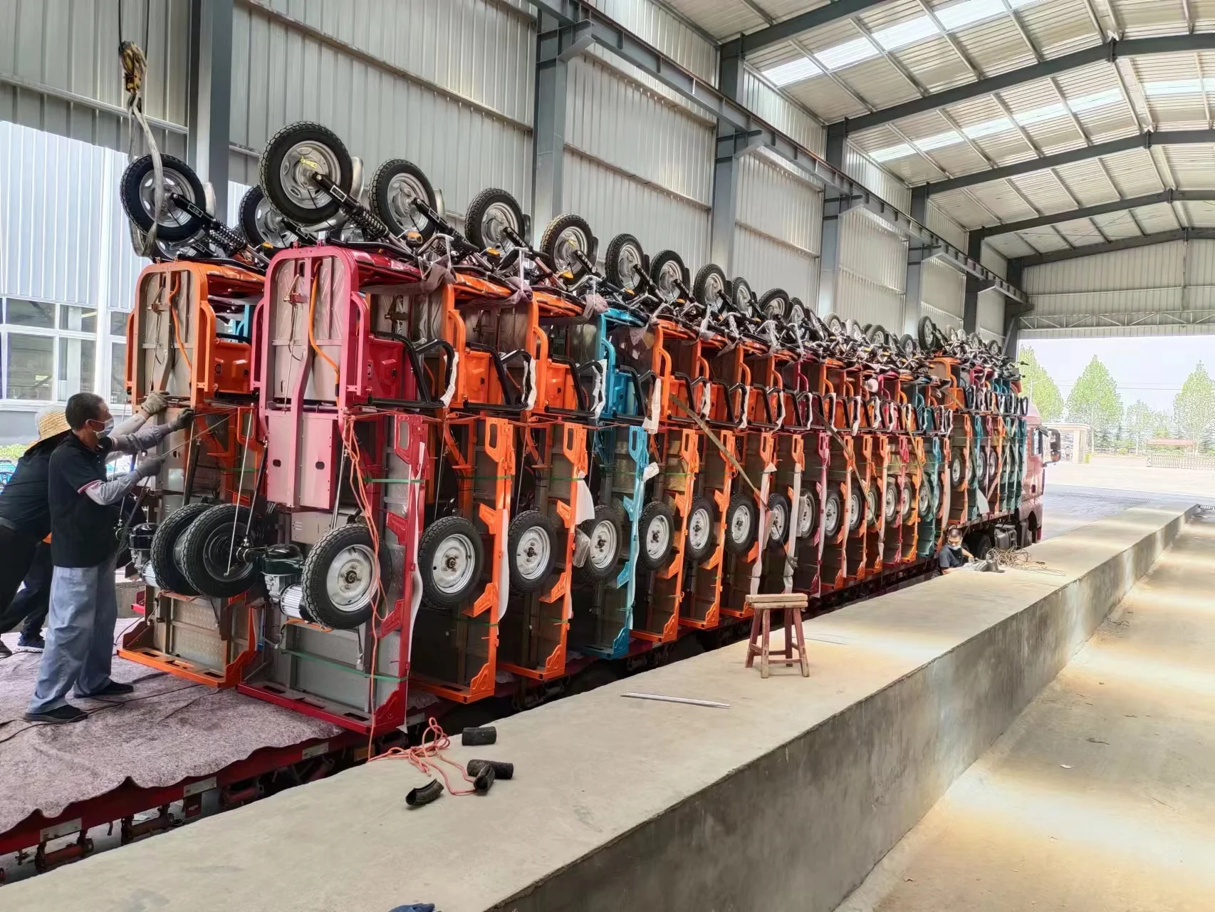 Factory Price Tuk Tuk Motorcycle Eec Coc 3 Wheels Adult Electric Cargo ...