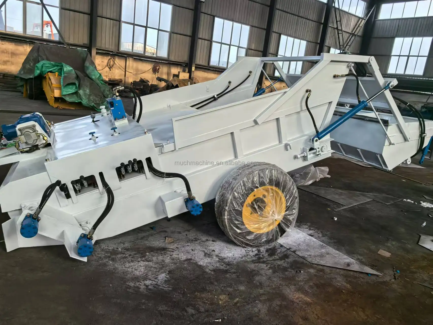 Beach Cleaner Machine Sand Beach Sand Cleaner 50HP Tractor Sand&soil ...