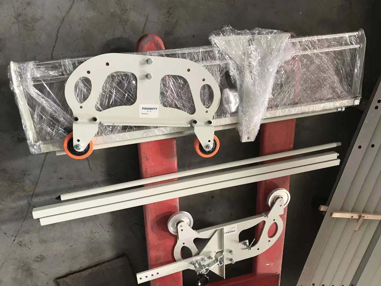 DS-S1 Manual Fabric Spreading Machine - Efficient & Durable