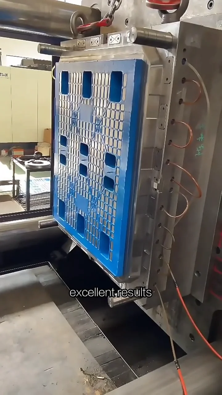 Customized Good Quality Plastic Pallet Injection Mould Industrial ...