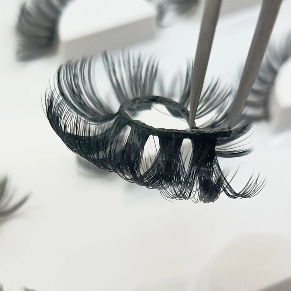 Winged Fake Eyelash Extensions D Curl Strip Eyelashes Custom Fluffy ...