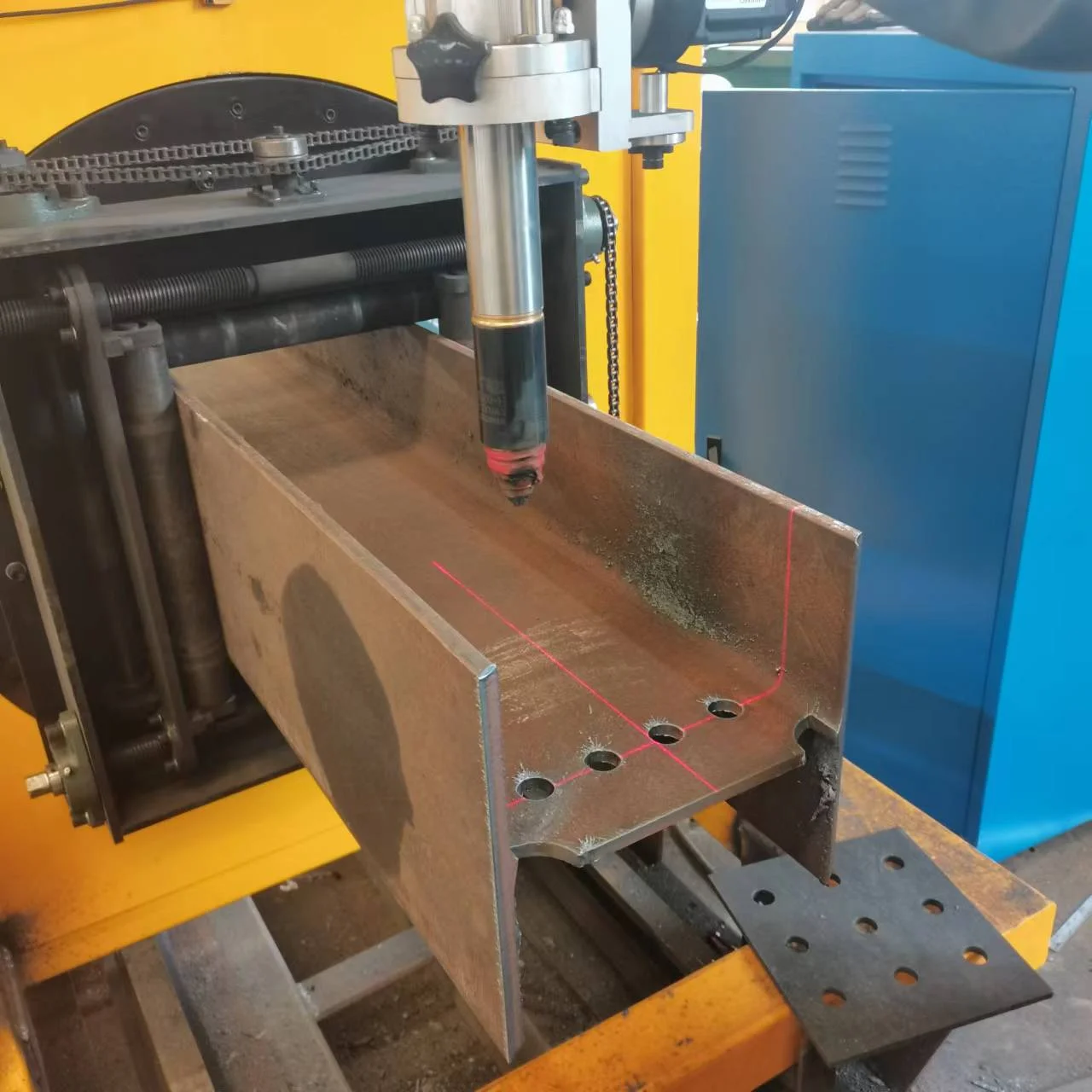 12m I Profile H Beam Square Tube 3D Bevel Laser Tube Cutter Automatic ...