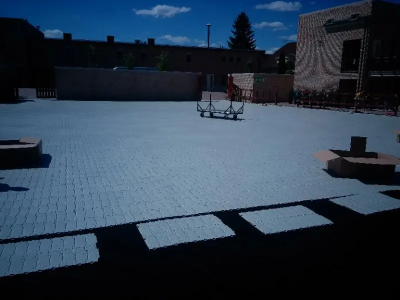 Outdoor Portable Flooring - Durable Event Deck Solutions