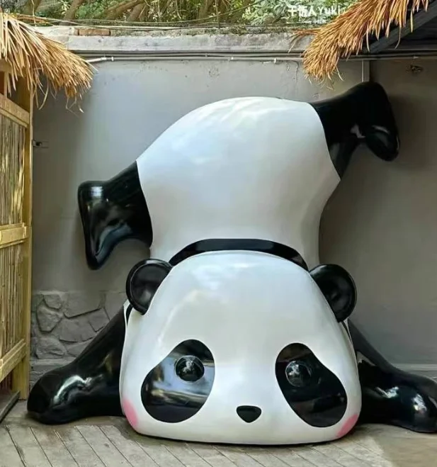 Street Large Cartoon Character Statue Decoration Custom - Buy Custom ...