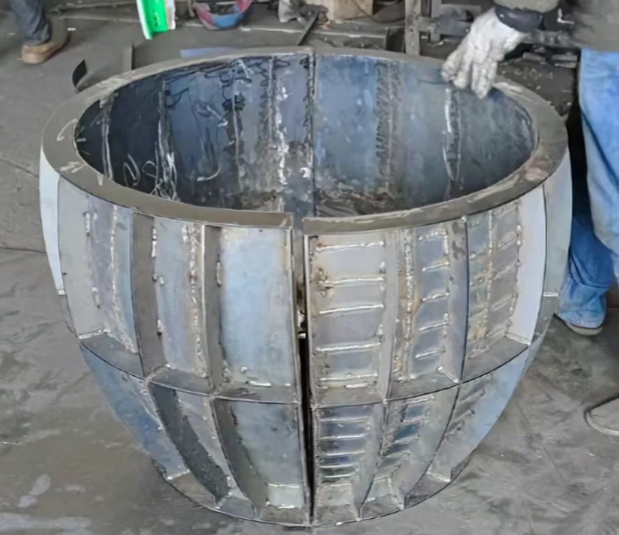 Precast Concrete Pouring Hyperbolic Spherical Irregular Steel Formwork ...