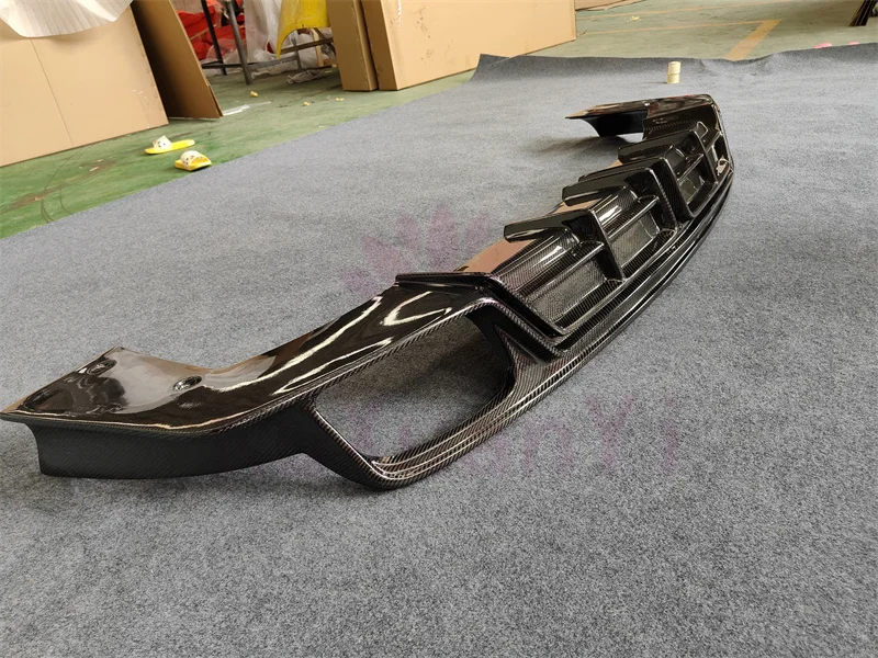 Real Carbon Front Lip Rear Diffuser Side Skirt and Spoiler for the New ...
