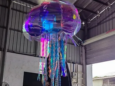 Custom Inflatable Mirror Cartoon Inflatable Rabbit Bunny Bear Jellyfish ...