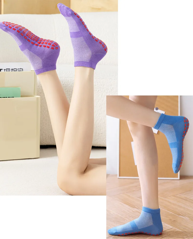 Anti-slip Trampoline Park Socks Solid Pattern for Indoor Playground ...