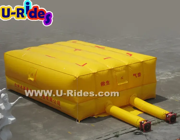 Customized Giant Extreme Sports Inflatable Air Jump Bag