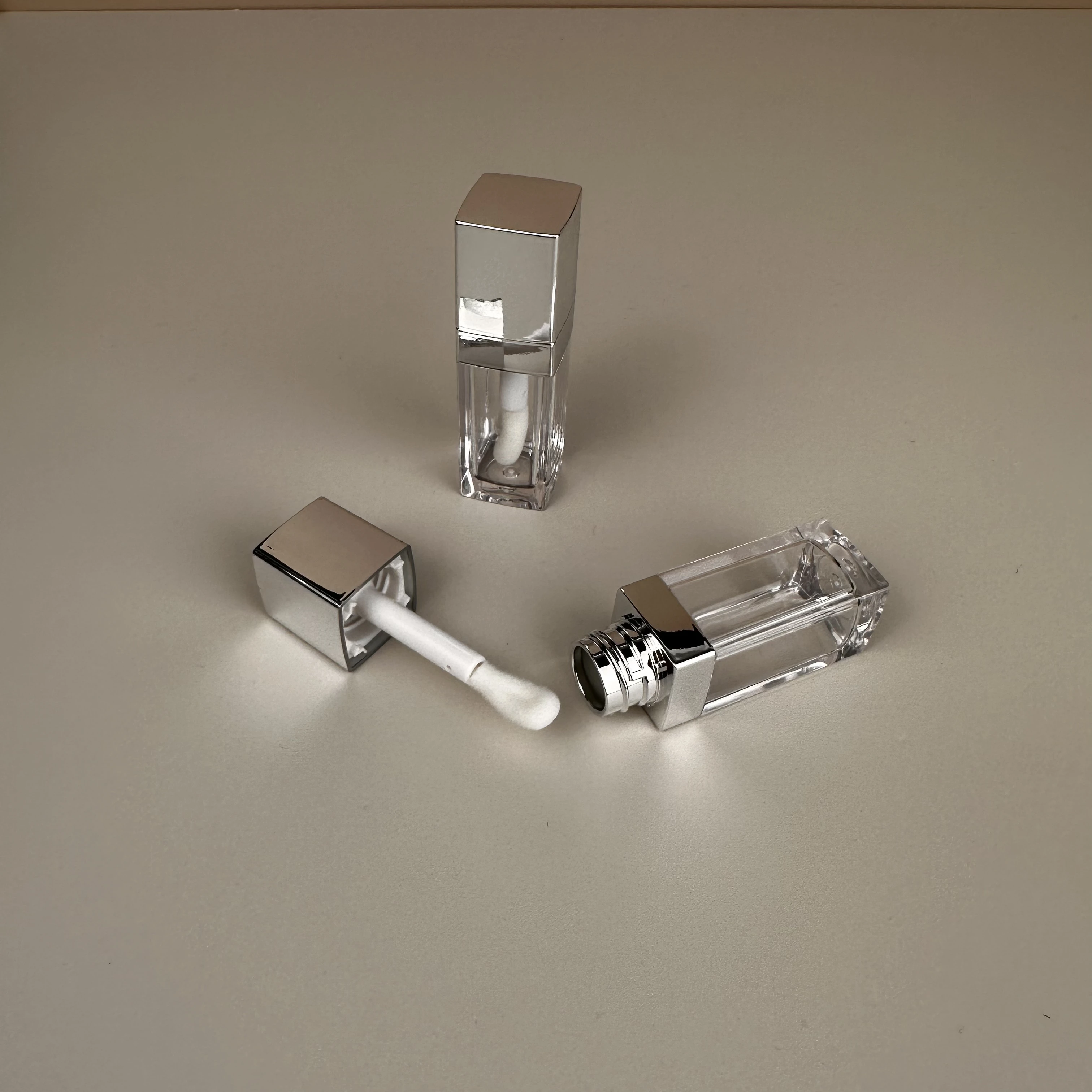 Luxury Square Silver Lip Gloss Tube with LED Light & Mirror