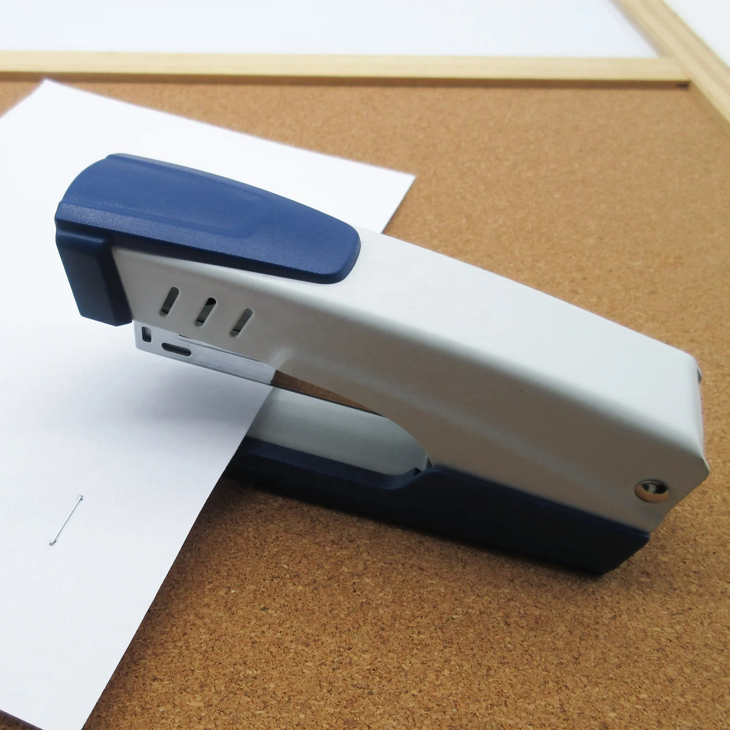 Wholesale Desktop Stationery 2022 New Design Metal Stapler Hand Manual ...