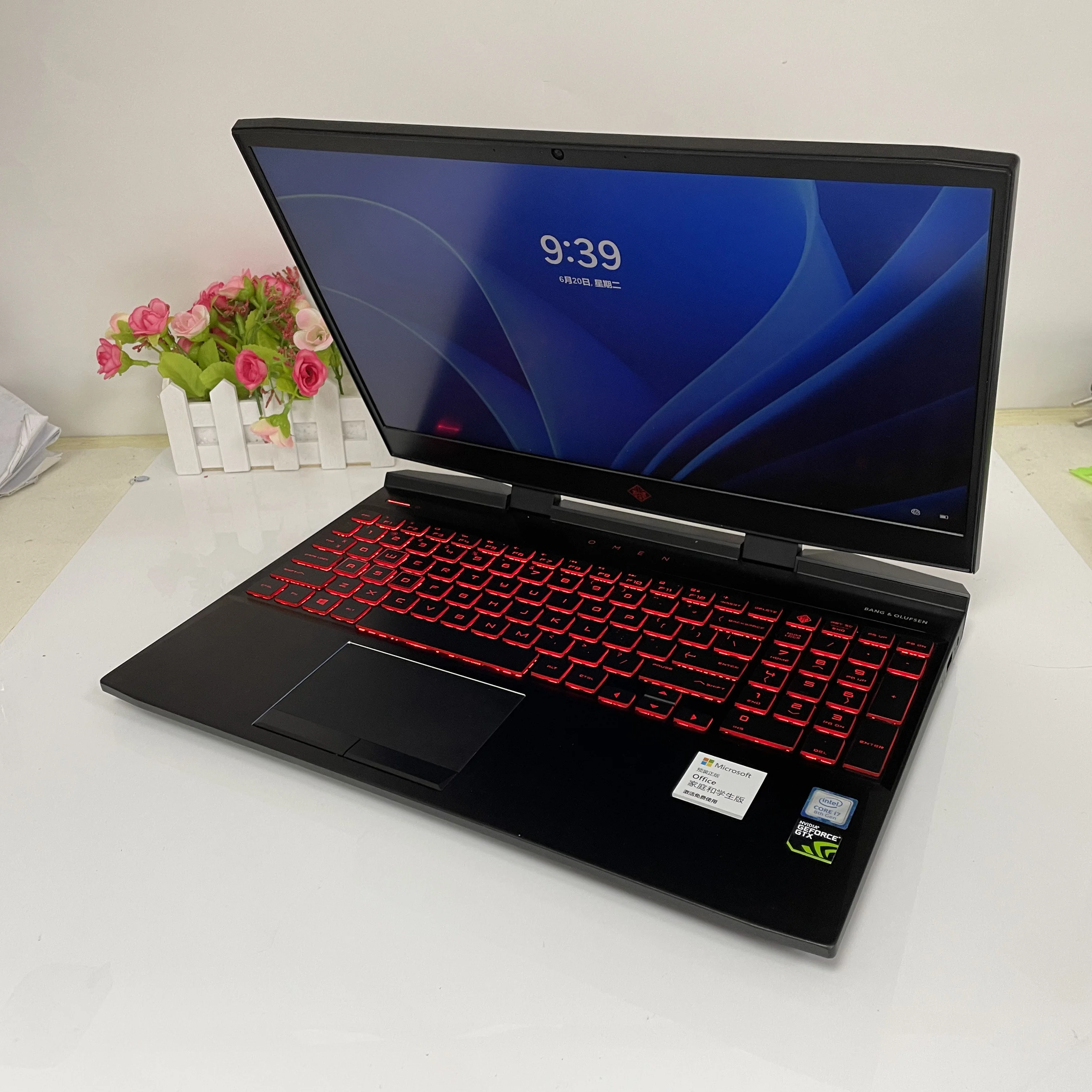 Gaming Laptops - Omen Core I7 15-CE 8GB 1TB+128GB Gtx1050ti