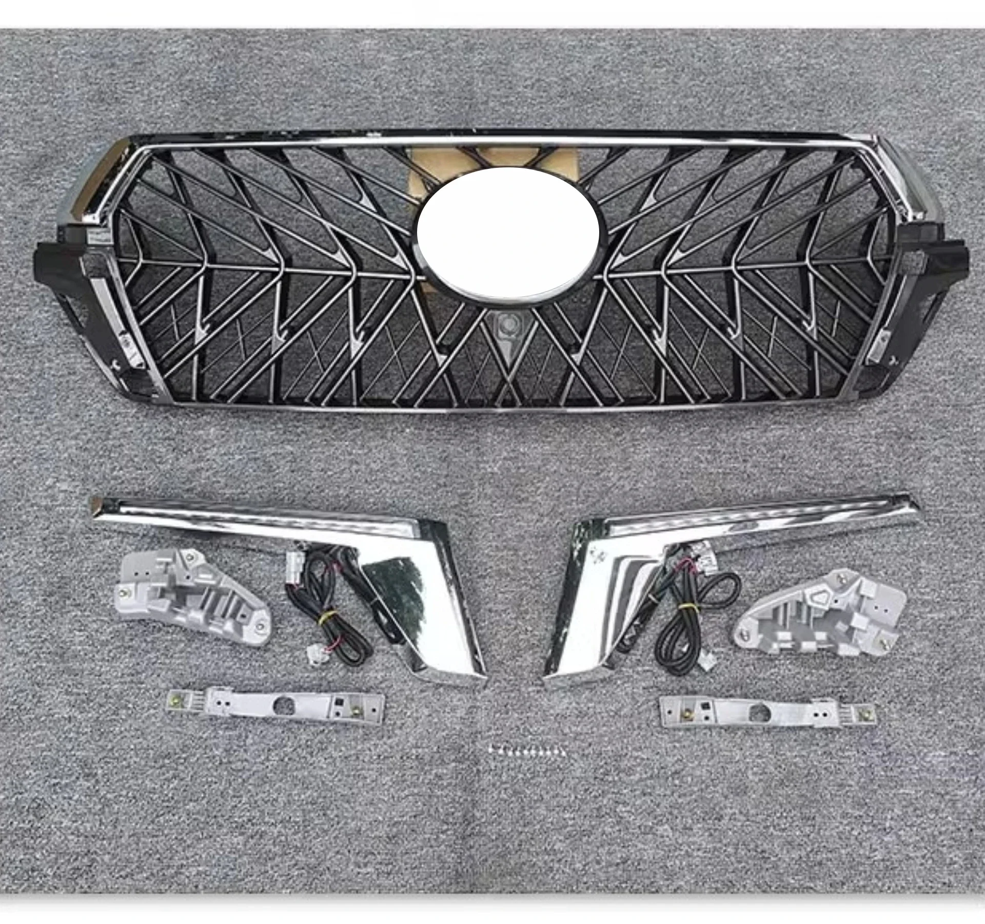 New Style Front Grille With Light Grid Radiator For Toyota Land Cruiser ...