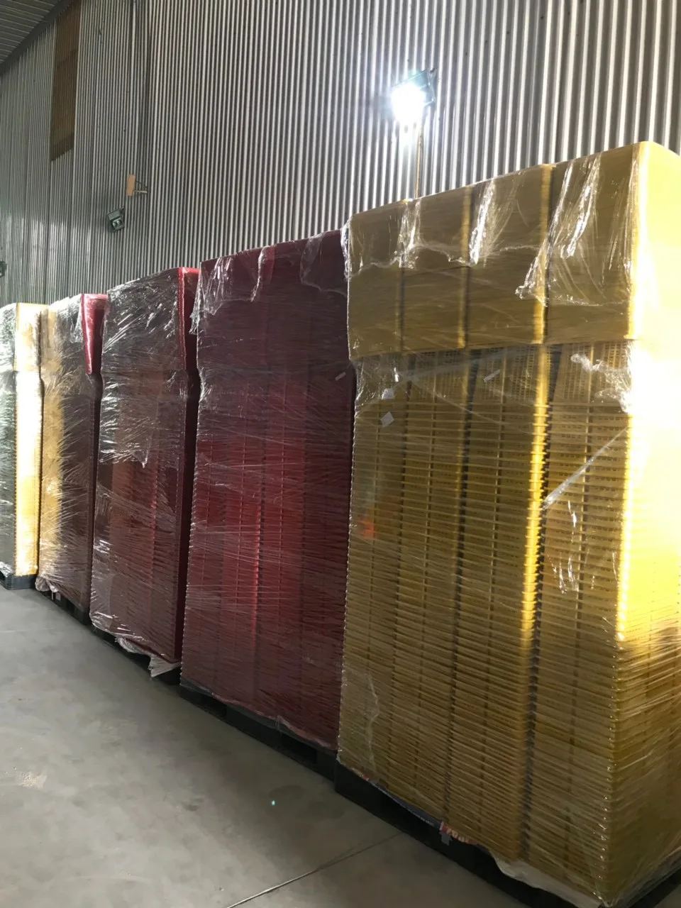 Factory New Color Coded Useful Foldable Plastic Crate Useful For ...