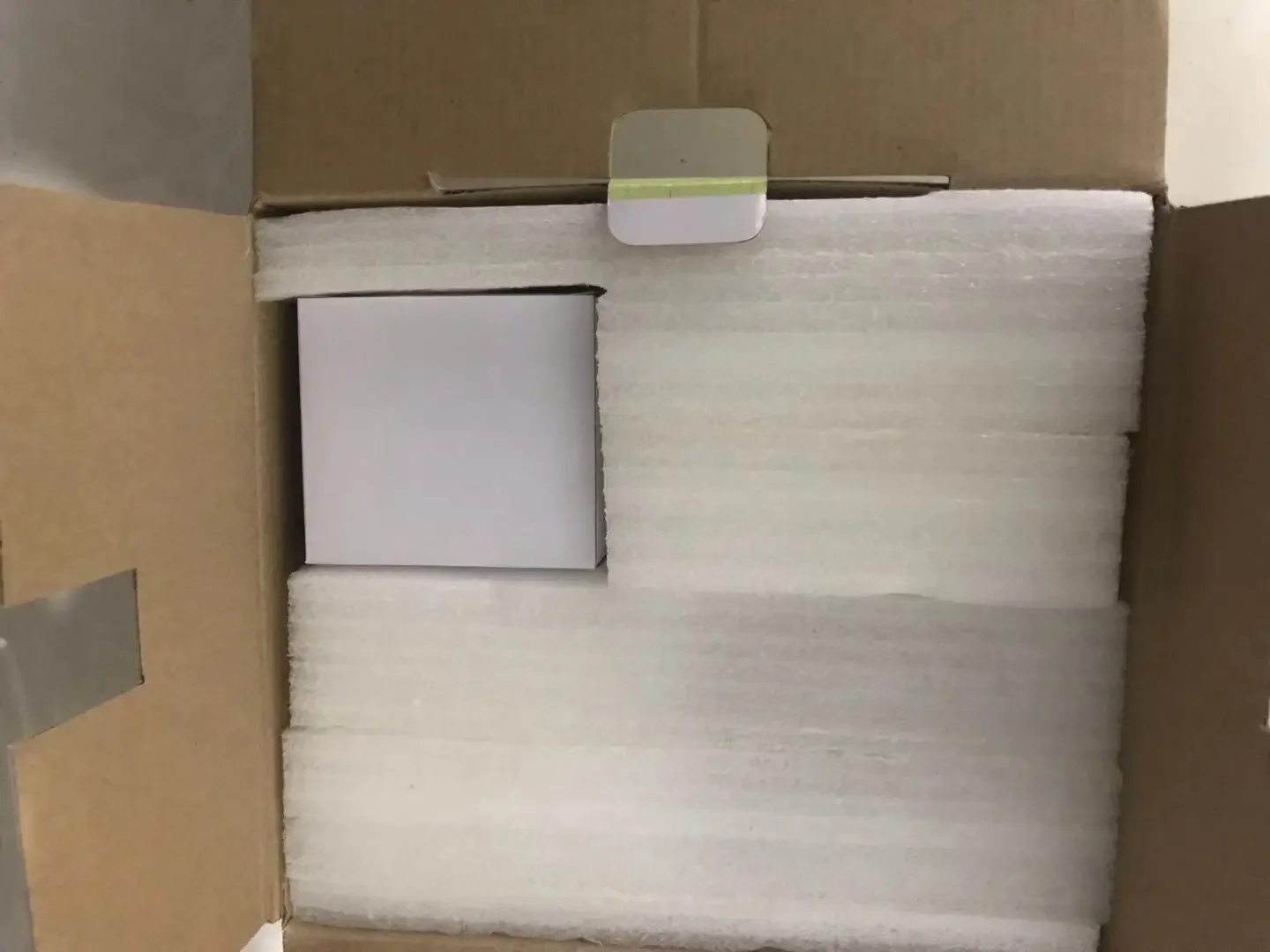 Magnetic Plant Floating Plant Pot Artificial Display Magnetic Floating ...