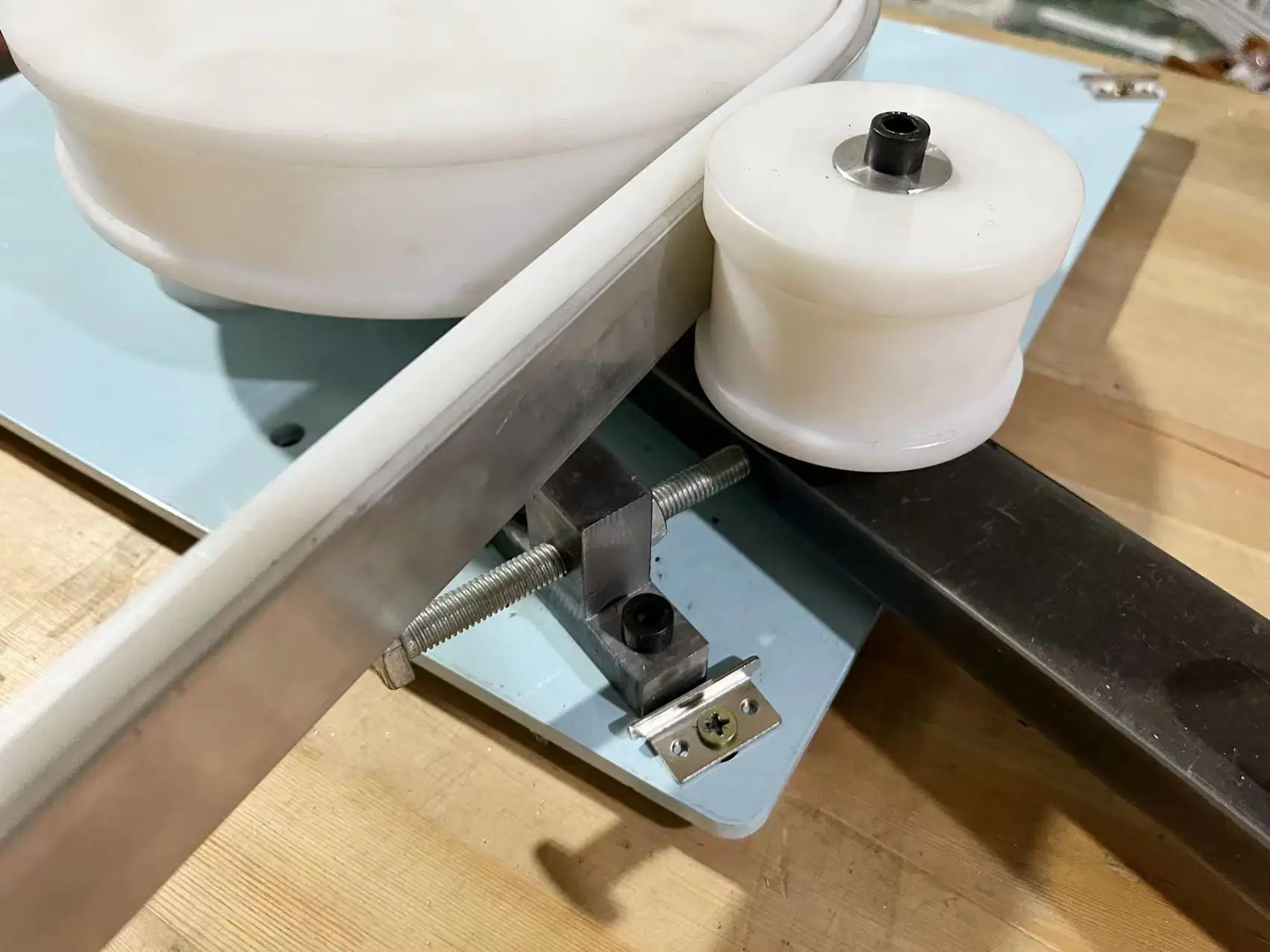 New Manual Bend Machine for Flexible Curtain Track Installation - Metal ...