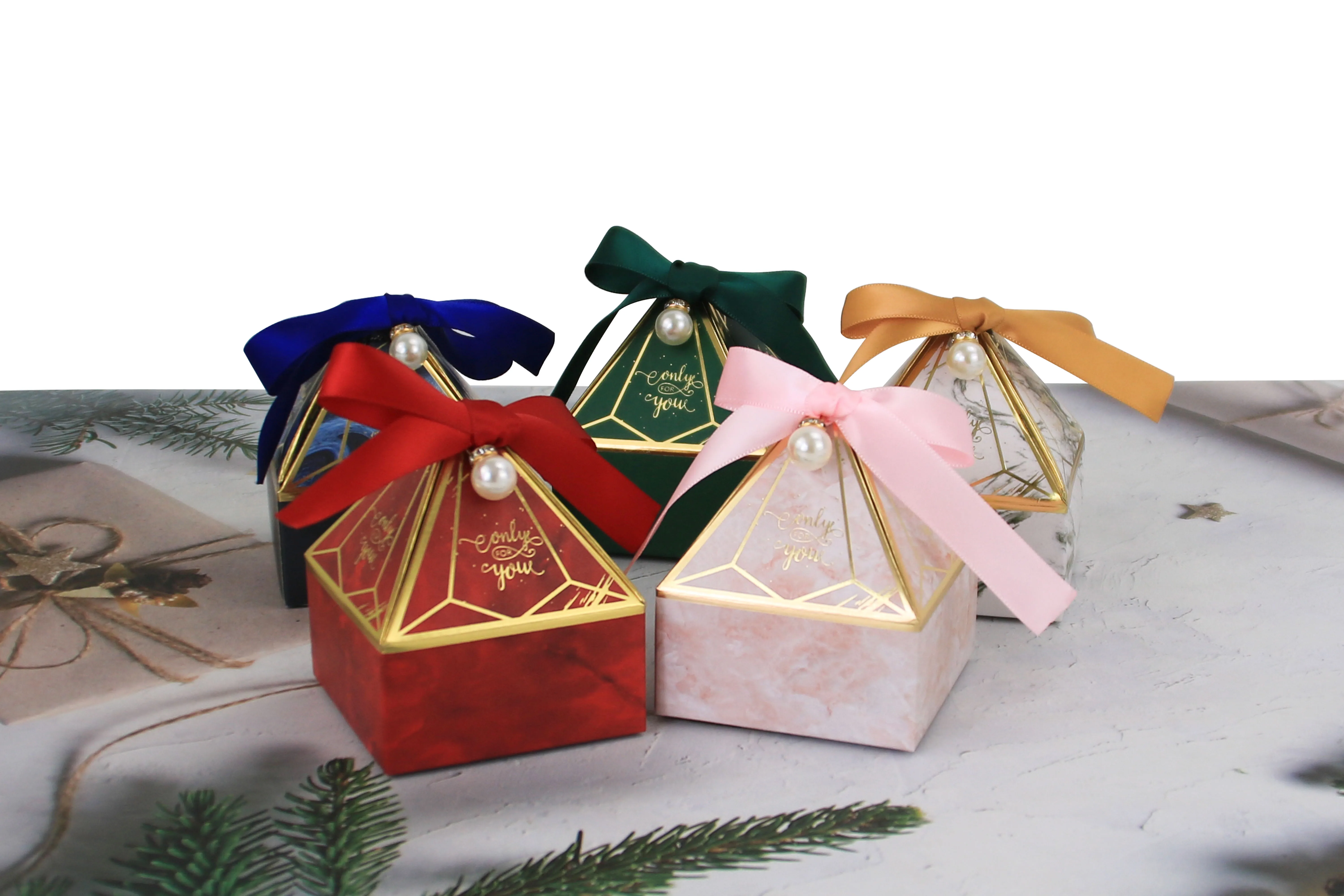 Triangle Paper Box - Perfect for Wedding Favors & Gifts