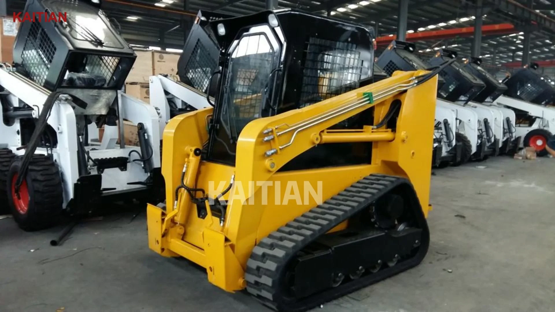 Kaitian Construction China Diesel Engine Track Moving Mini Skid Steer ...