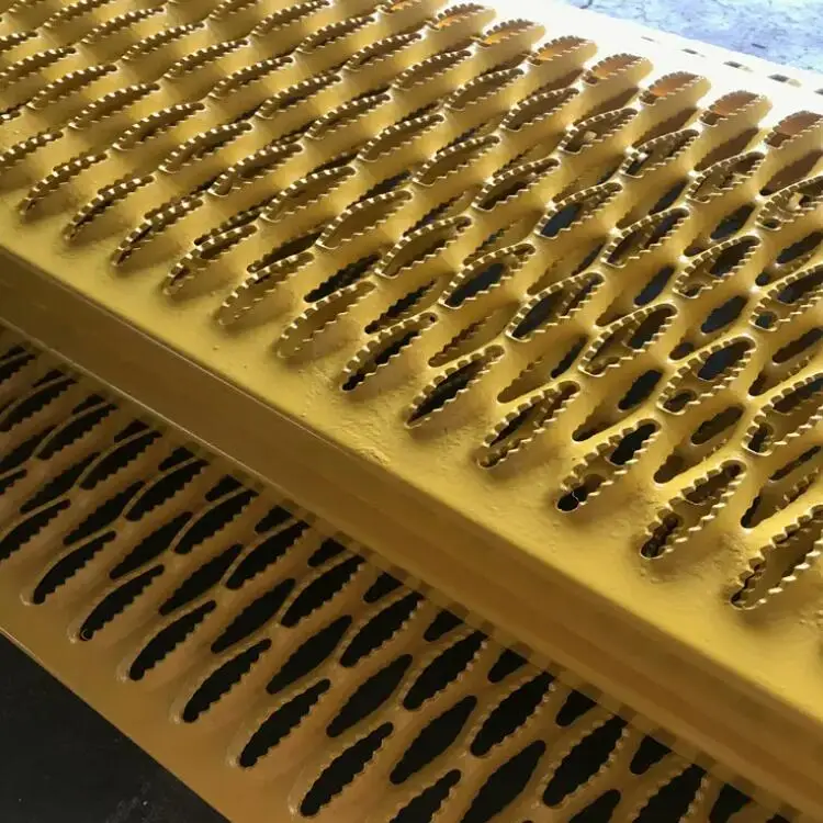 Outdoor Industrial Galvanized Perforated Metal Stair Tread Grating ...