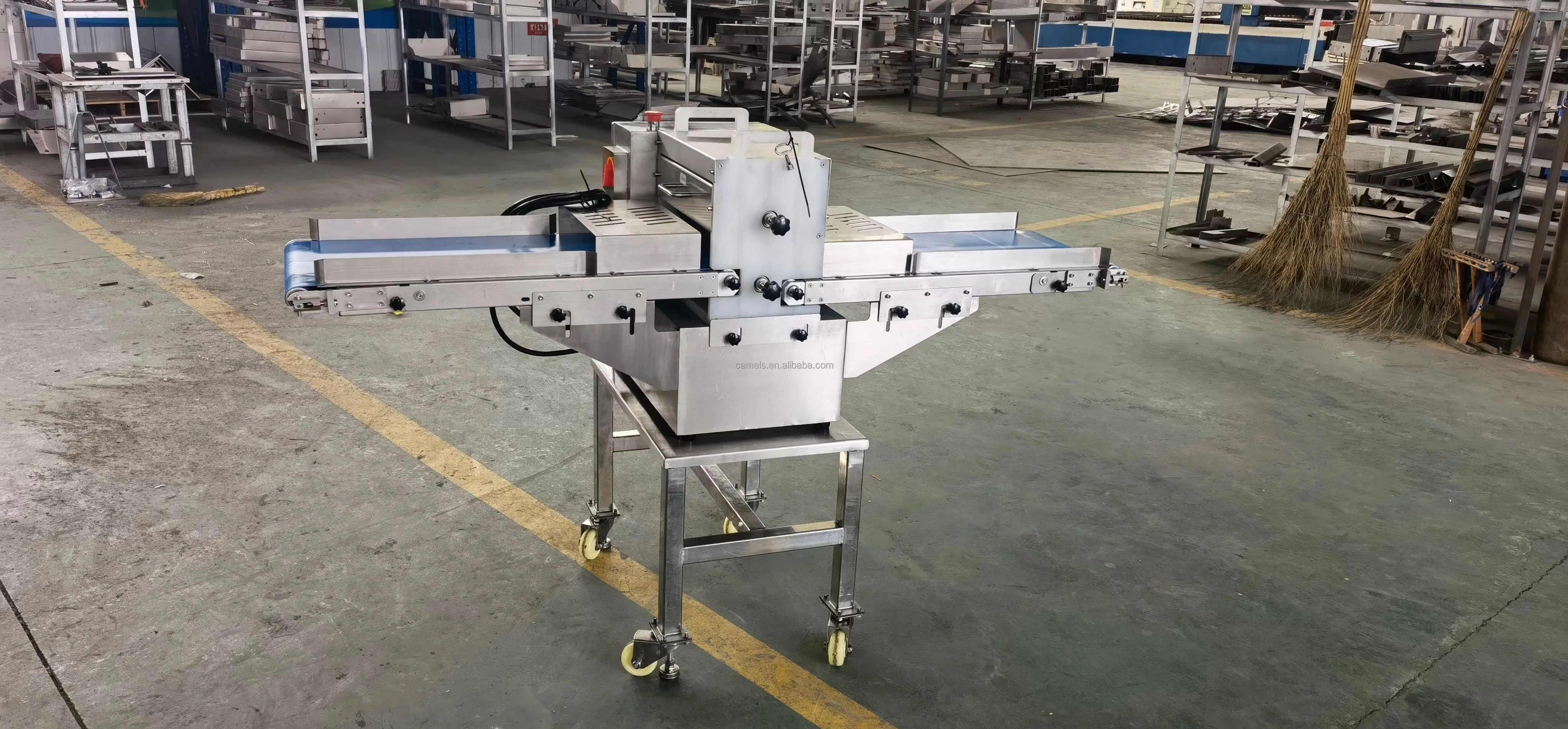 Fresh Tilapia Fish Fillet Meat Slicing Machine Fish Piece Cutting ...