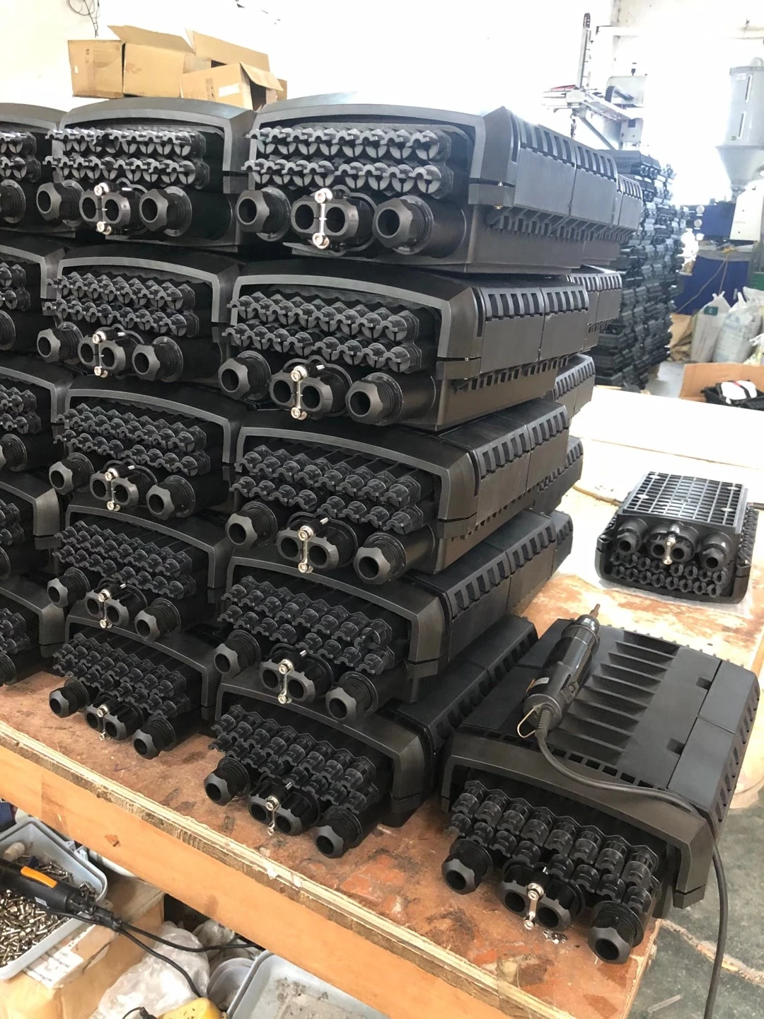 96 Cores Horizontal FTTH Fiber Optic Splice Closure Outdoor Waterproof ...