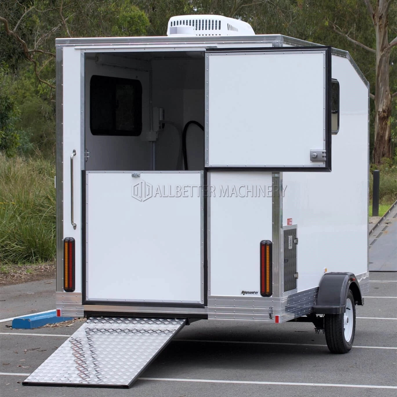 Mobile Dog Grooming Trailers - Professional & Eco-friendly