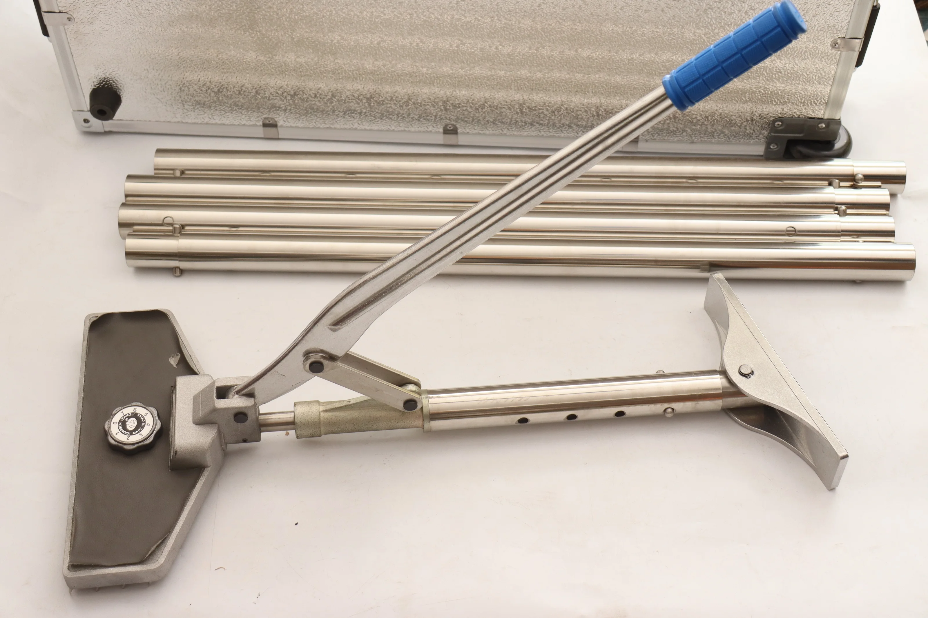 Spring-loaded Tail Block With Wheels Provides Additional Support. Value ...