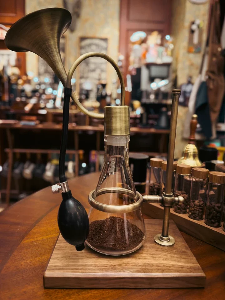 2024 Slap-up Copper Perfume Coffee Smell Display Device