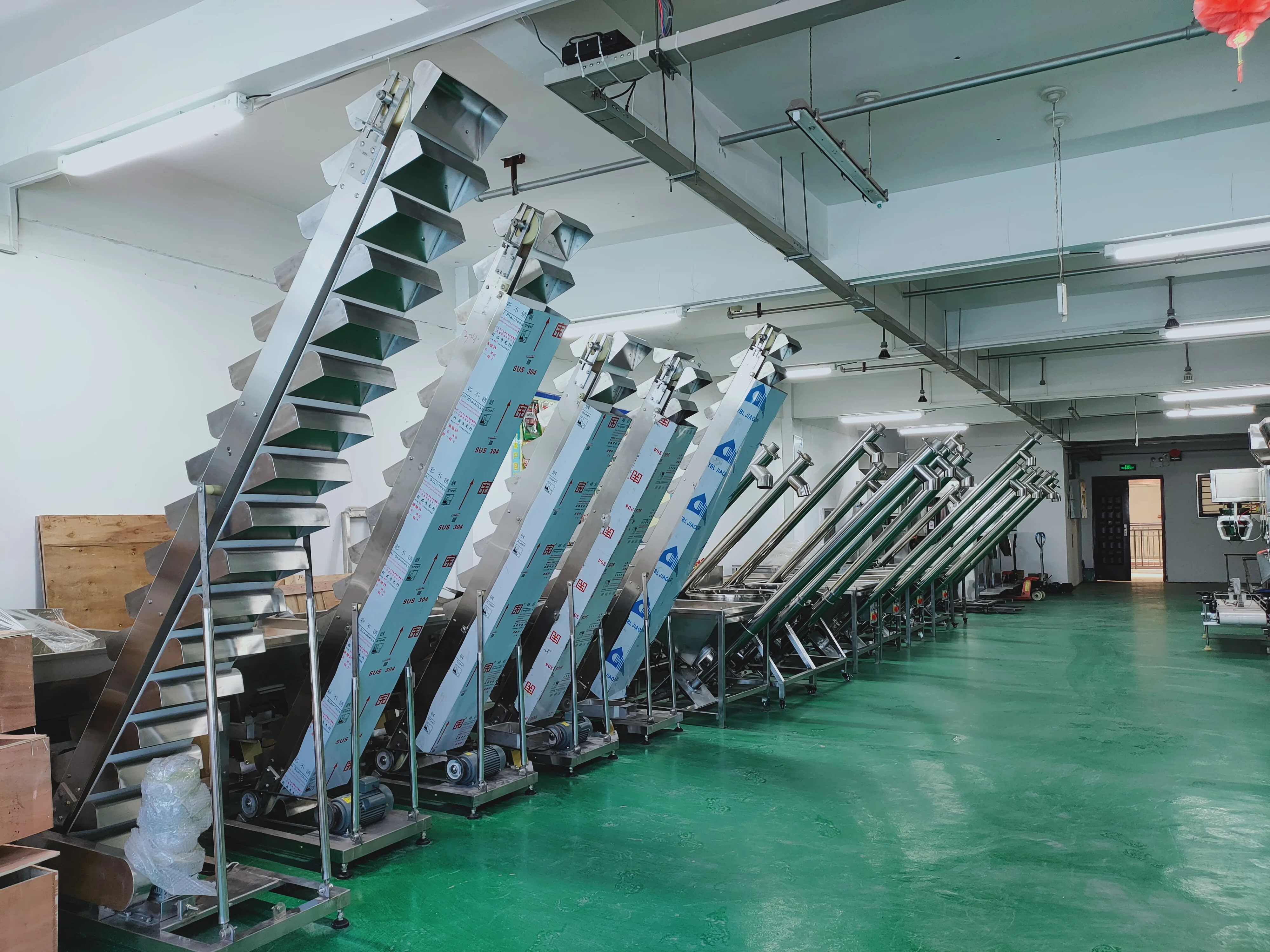 Plastic Buckets For Feeder Bucket Elevators Inclined Bucket Belt ...