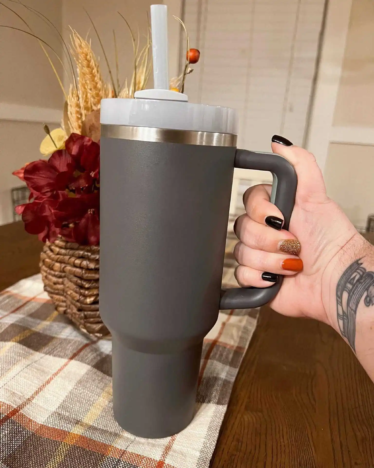 Dd1377 Large 40 Oz Mug Keeps Cold Travel Cup Stainless Steel Vacuum ...